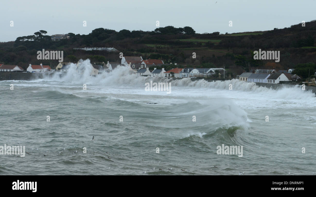 Surging tides hi-res stock photography and images - Alamy