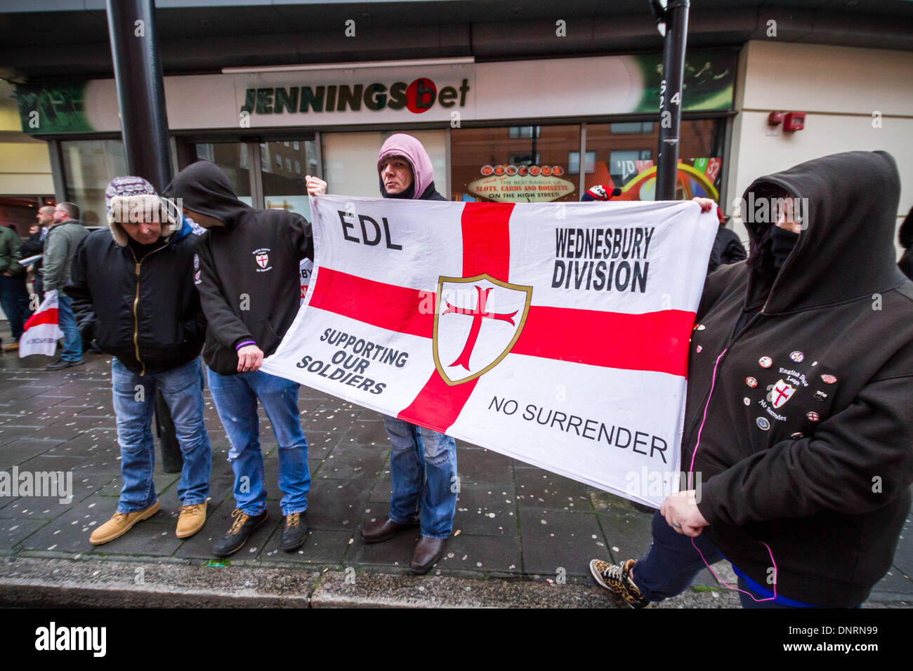 English defence league hi-res stock photography and images - Alamy