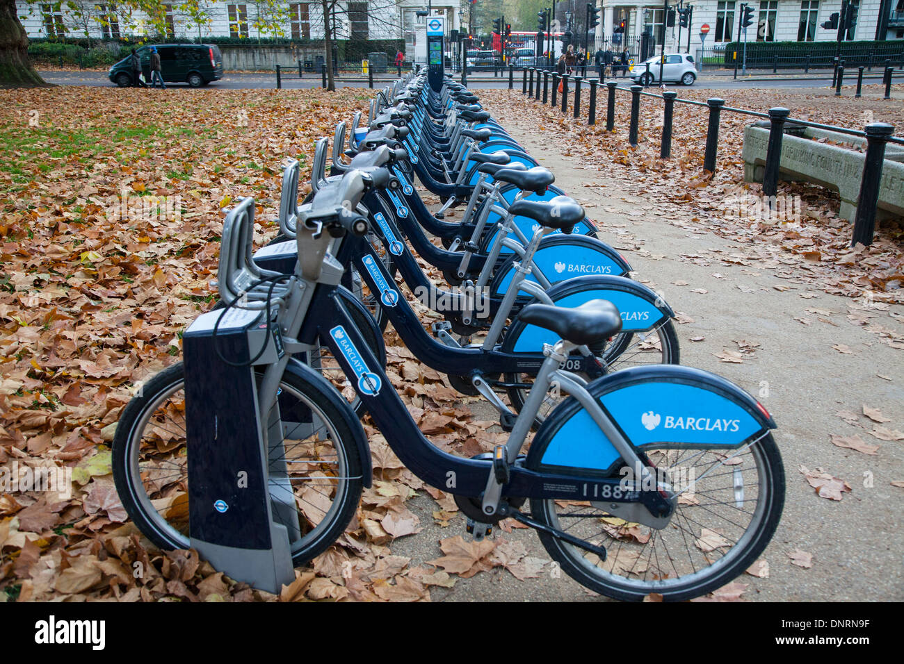 Commuters london bikes hi-res stock photography and images - Alamy