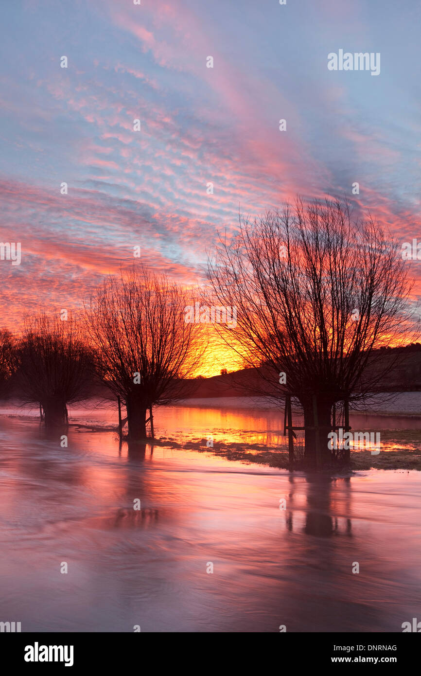 Rain red overflow flood hi-res stock photography and images - Alamy