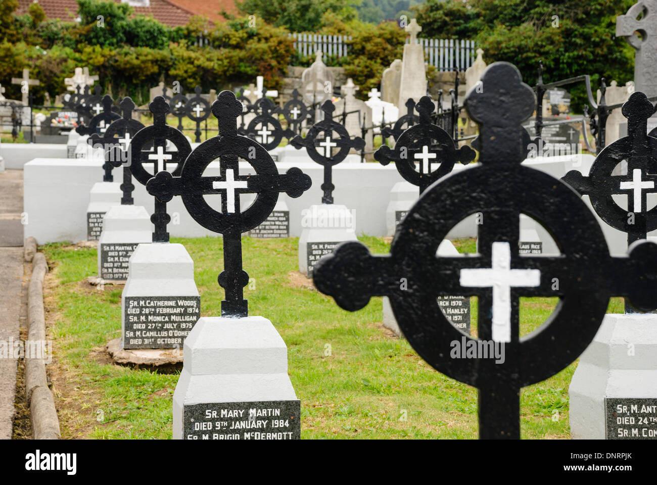 Roman catholic nun hi-res stock photography and images - Alamy