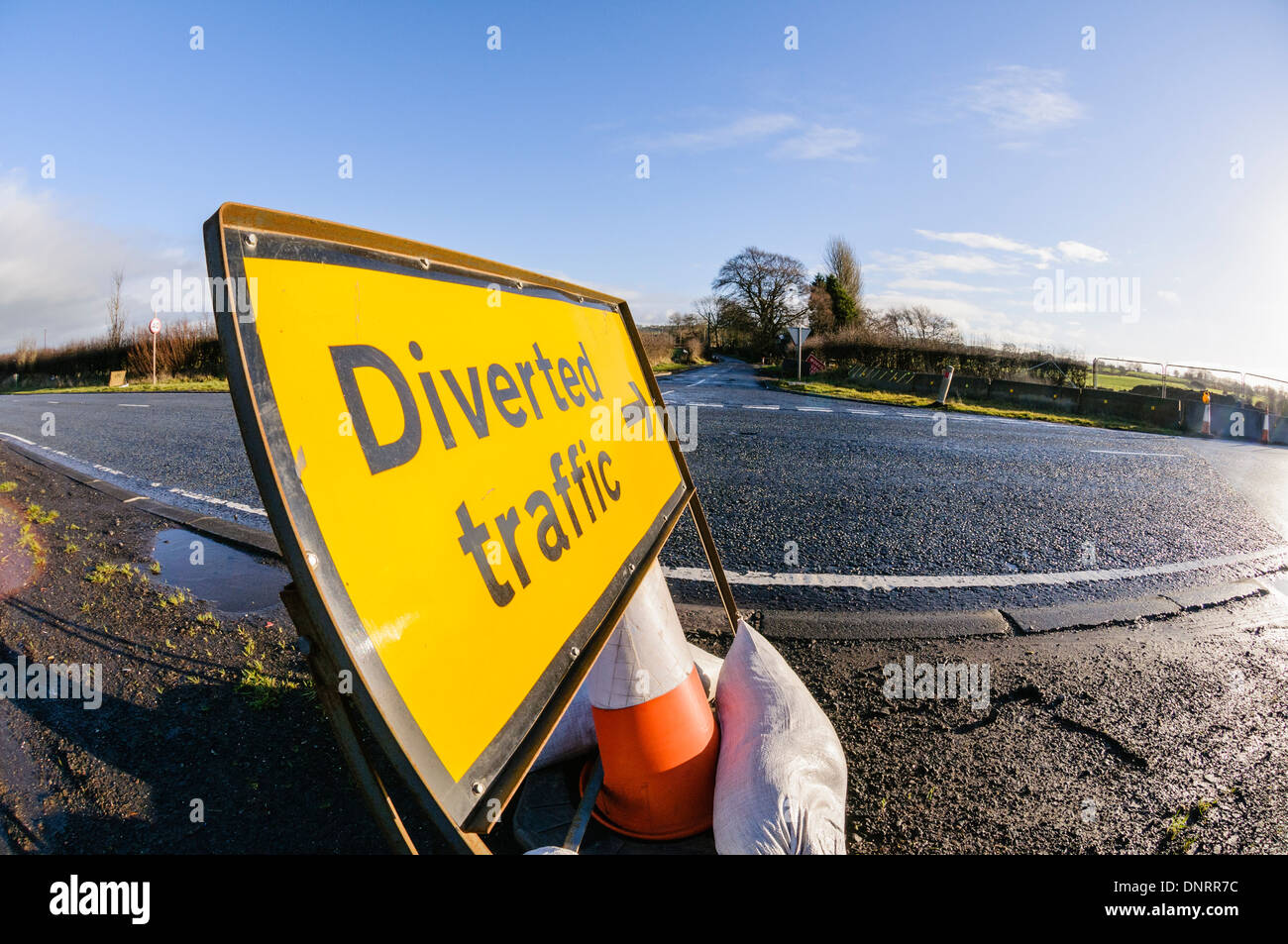Divert hi-res stock photography and images - Alamy