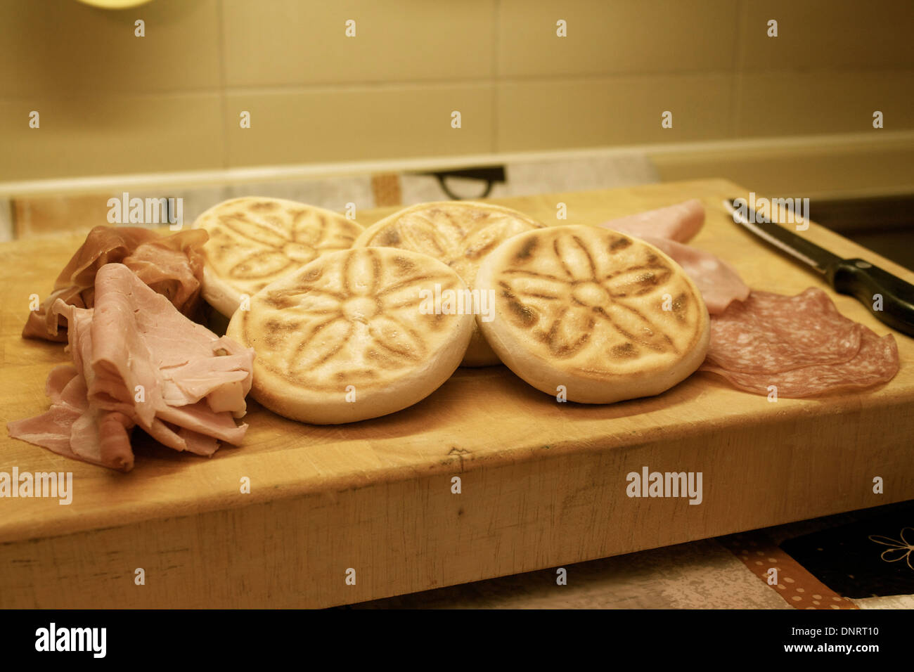 Modena tigelle hi-res stock photography and images - Alamy