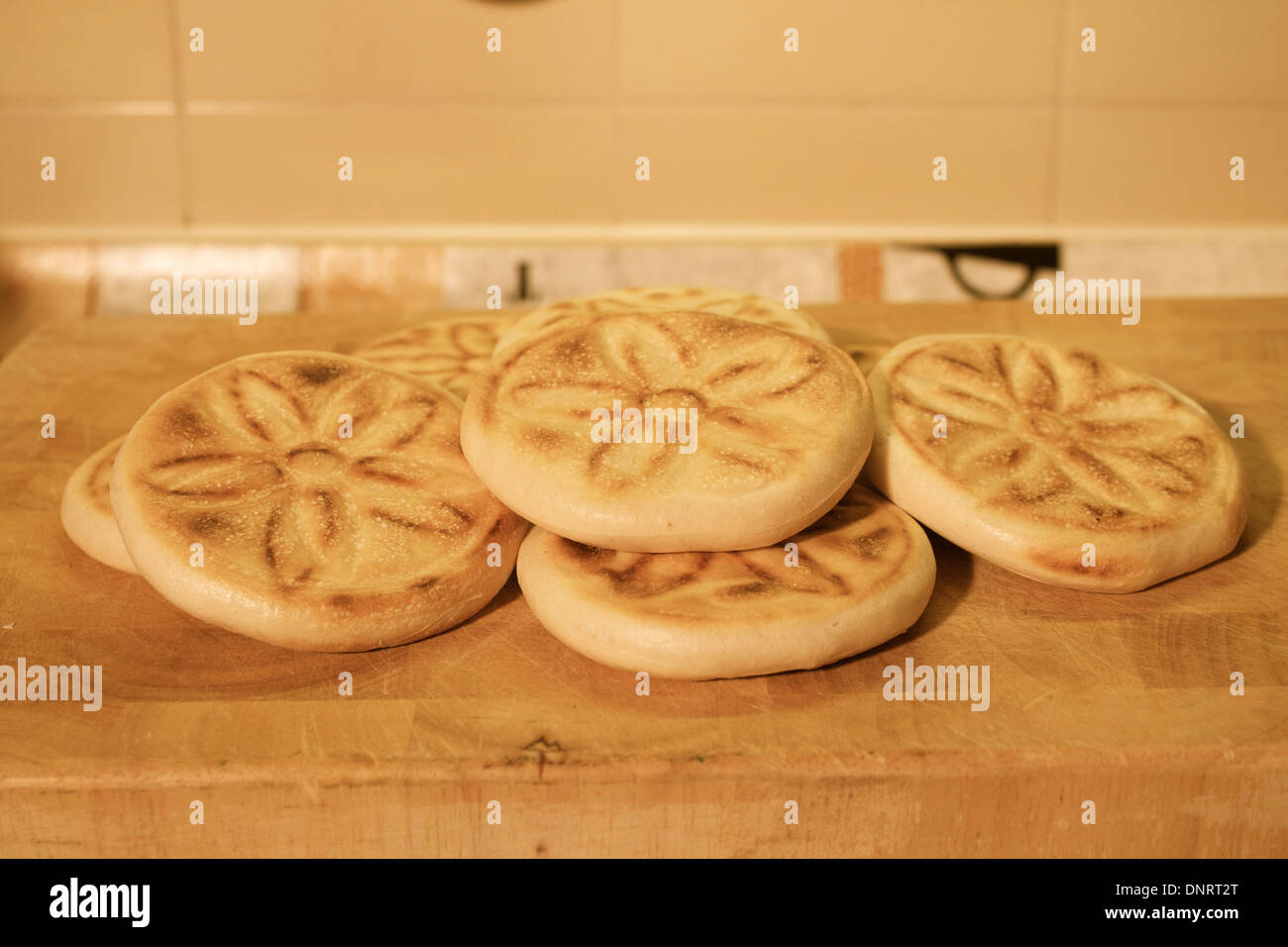 Modena tigelle hi-res stock photography and images - Alamy