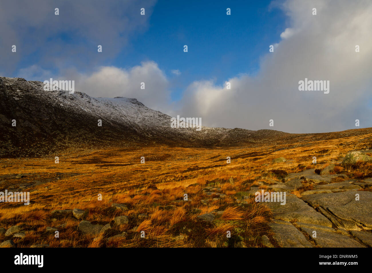 Arran hills in snow hi-res stock photography and images - Alamy