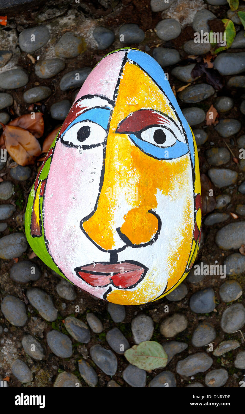 Large faces hi-res stock photography and images - Alamy