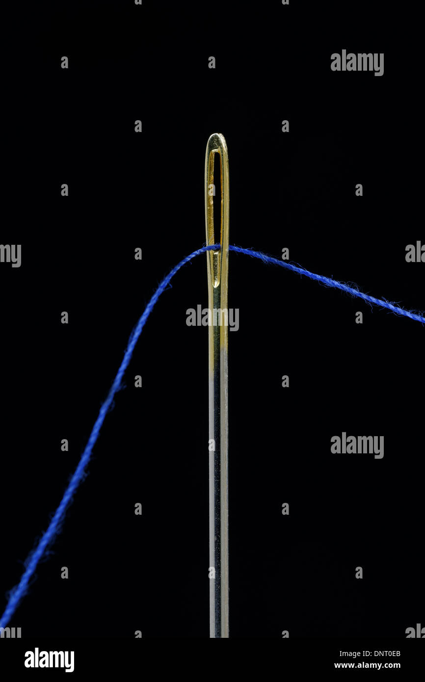 Gold texture cylinder hi-res stock photography and images - Alamy