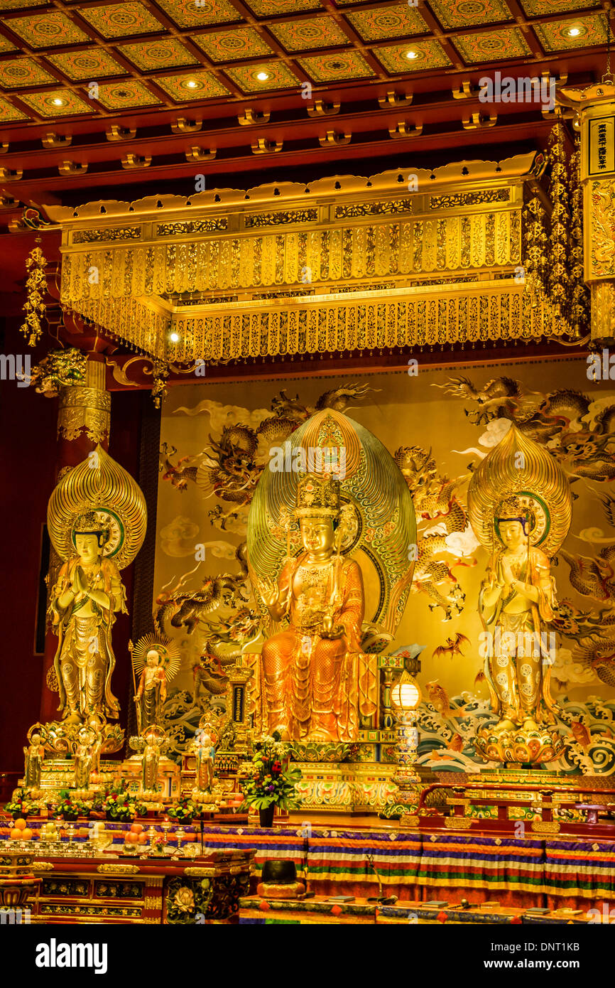 Buddha Tooth Relic Temple and Museum, Singapore Stock Photo - Alamy