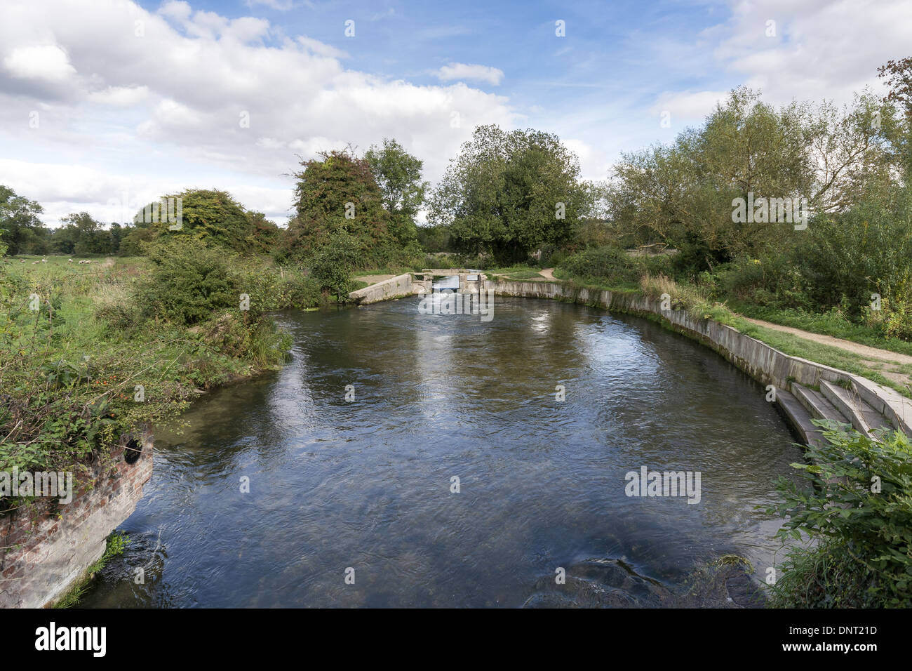 Shawford lock hi-res stock photography and images - Alamy