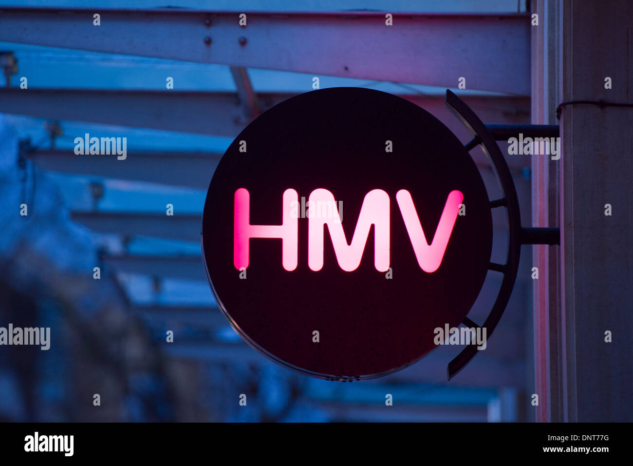 Hmv Logo Hmv Dog Hi Res Stock Photography And Images Alamy