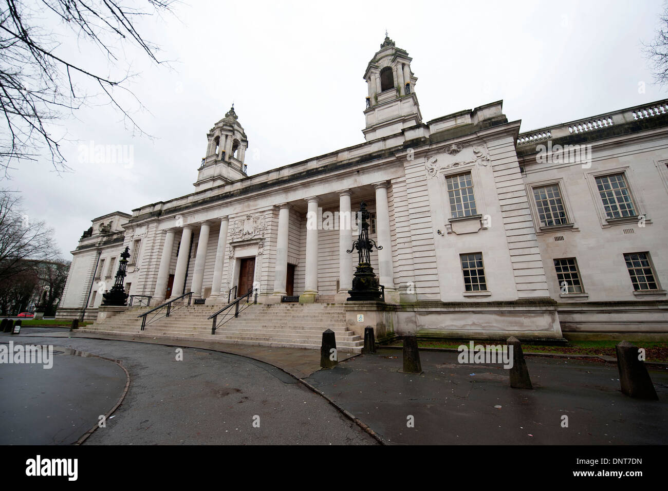 Cardiff Crown Court Stock Photo - Alamy