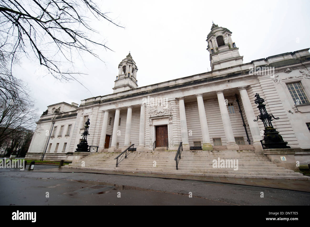 Cardiff Crown Court Stock Photo - Alamy