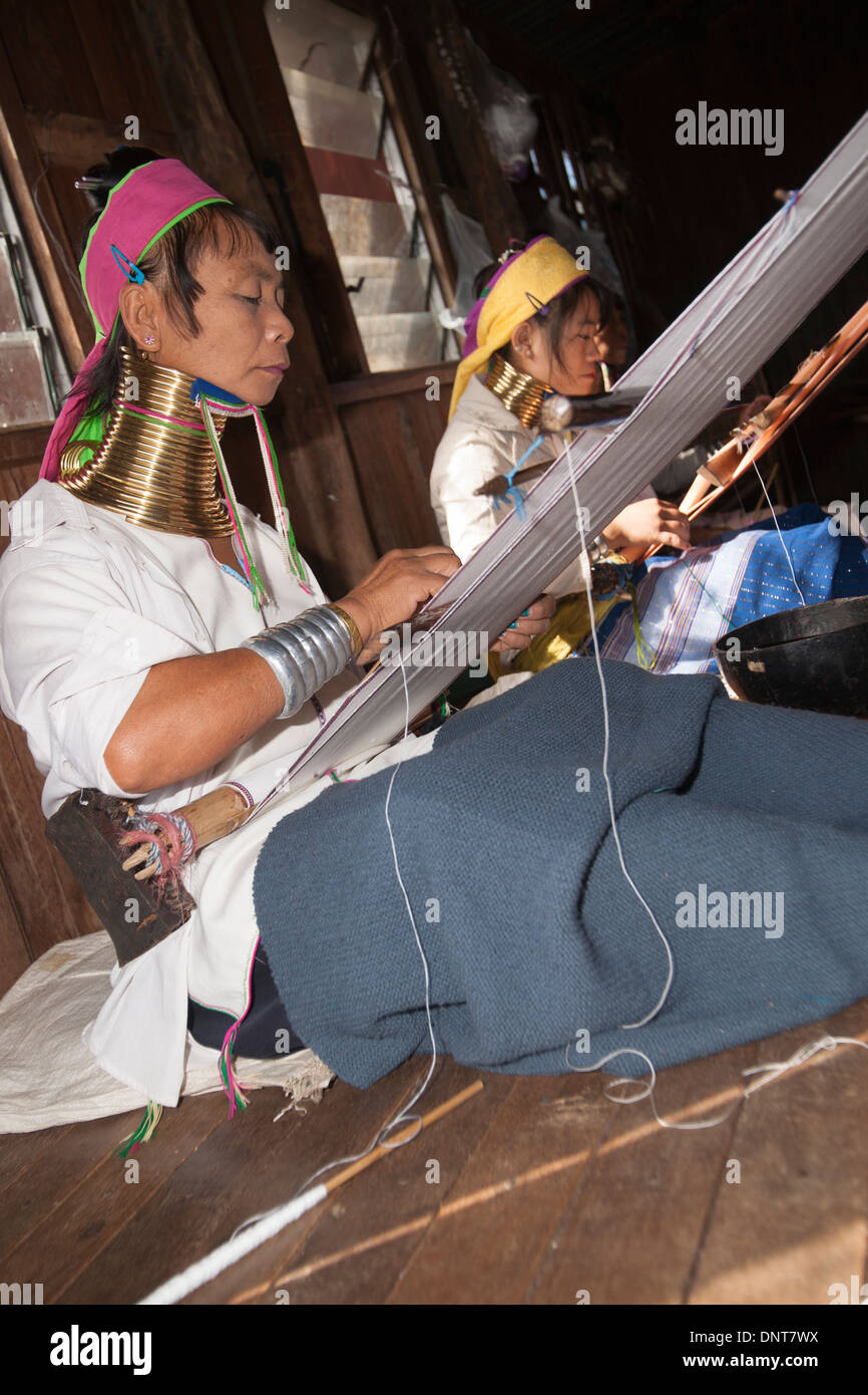 Traditional weaving in Myanmar by woman from the Kayan tribe who wear ...