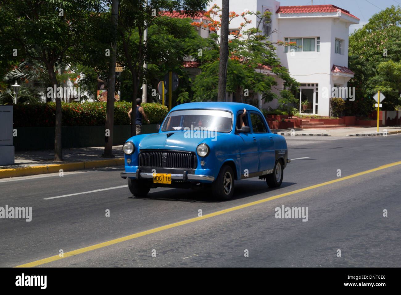 Cuban cars hi-res stock photography and images - Alamy
