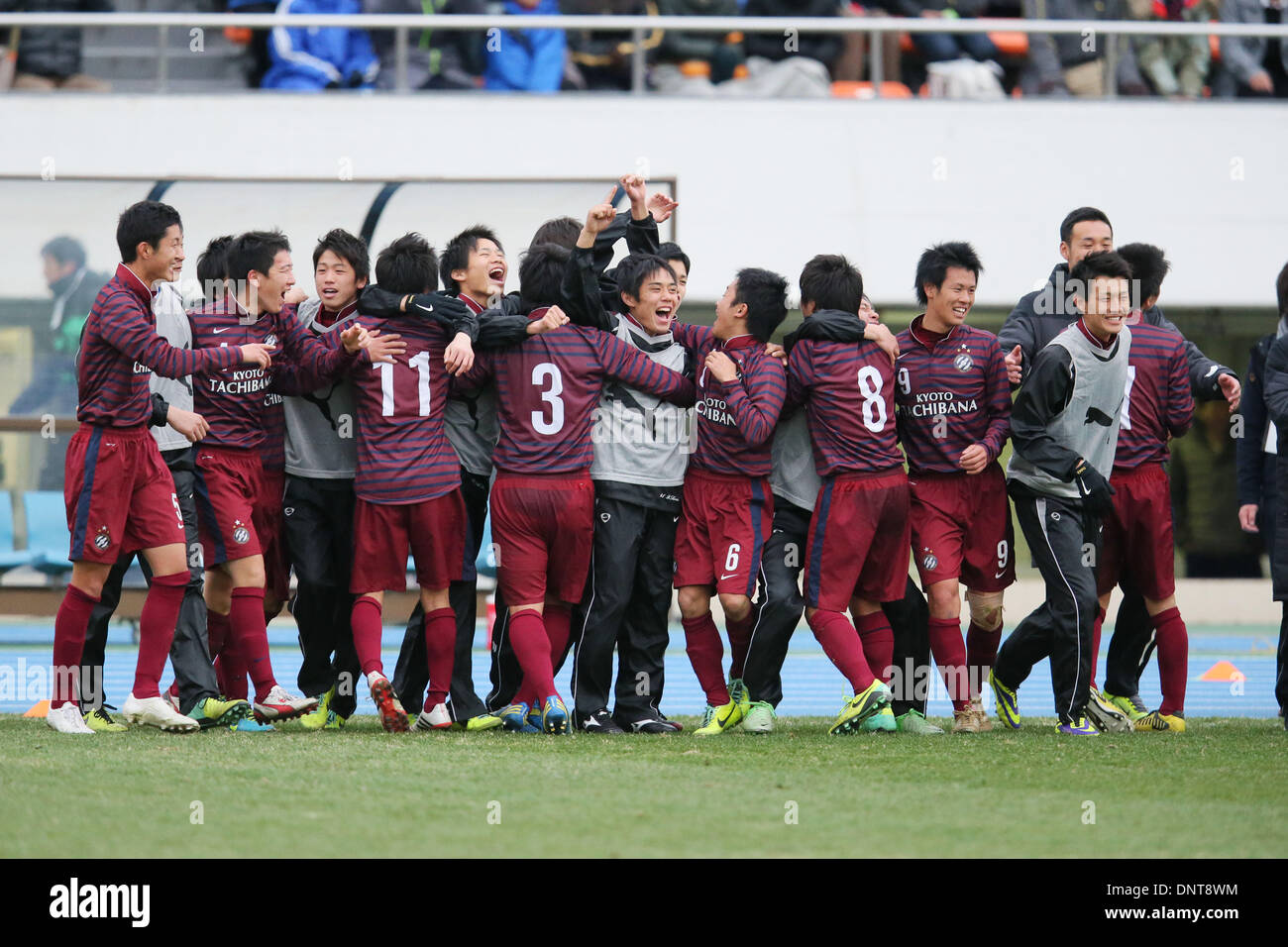 Komazawa Stadium, Tokyo, Japan. 5th Jan, 2014. Kyoto Tachibana team ...