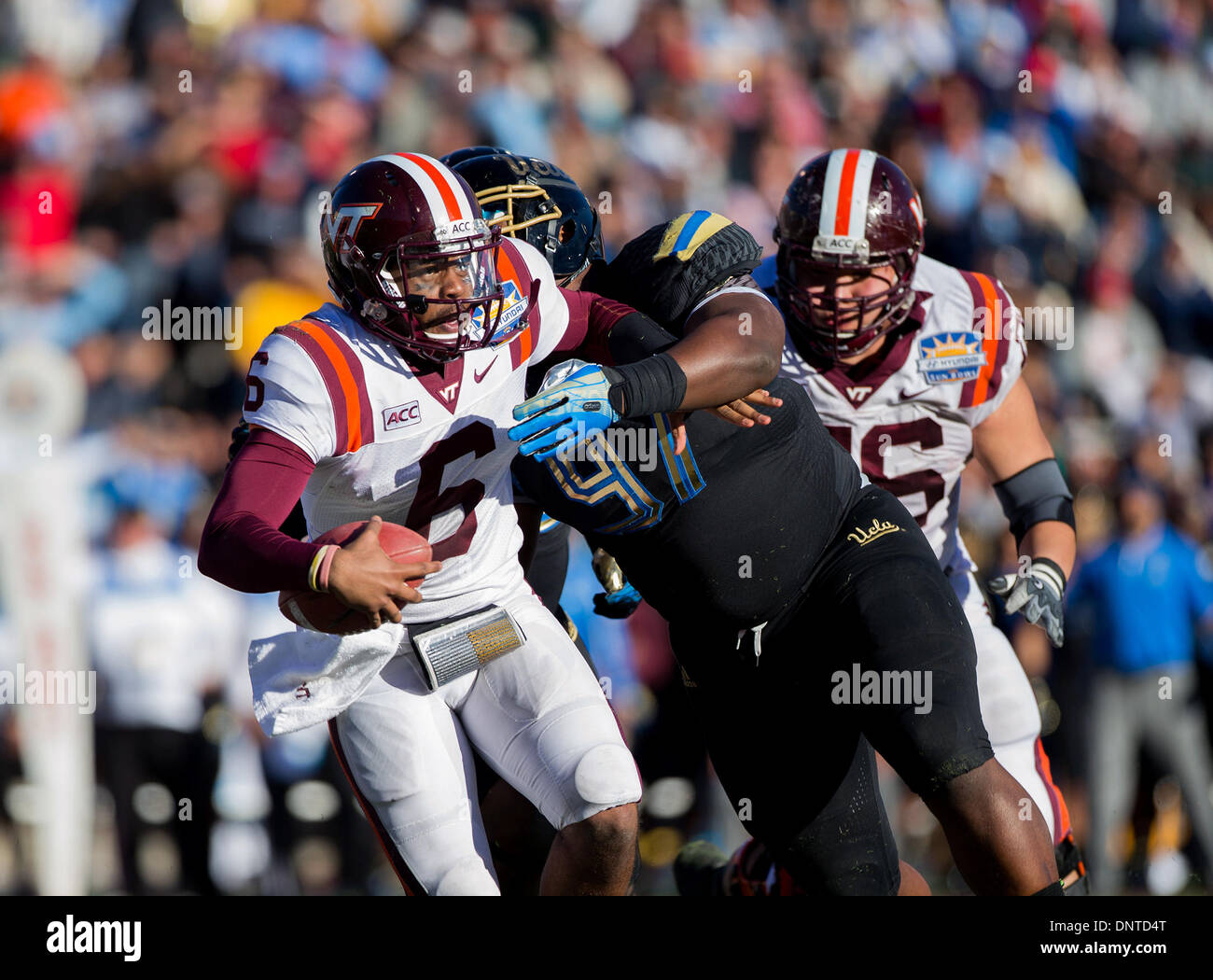 Virginia tech bowl hi-res stock photography and images - Alamy