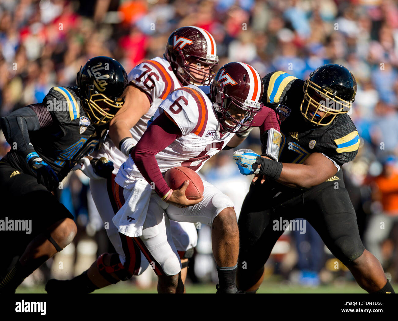 Virginia tech bowl hi-res stock photography and images - Alamy