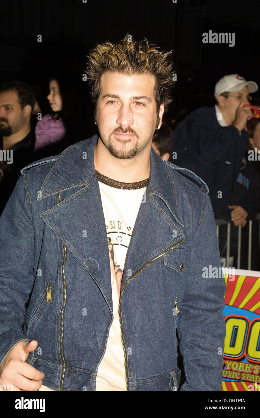 Joey fatone hi-res stock photography and images - Alamy