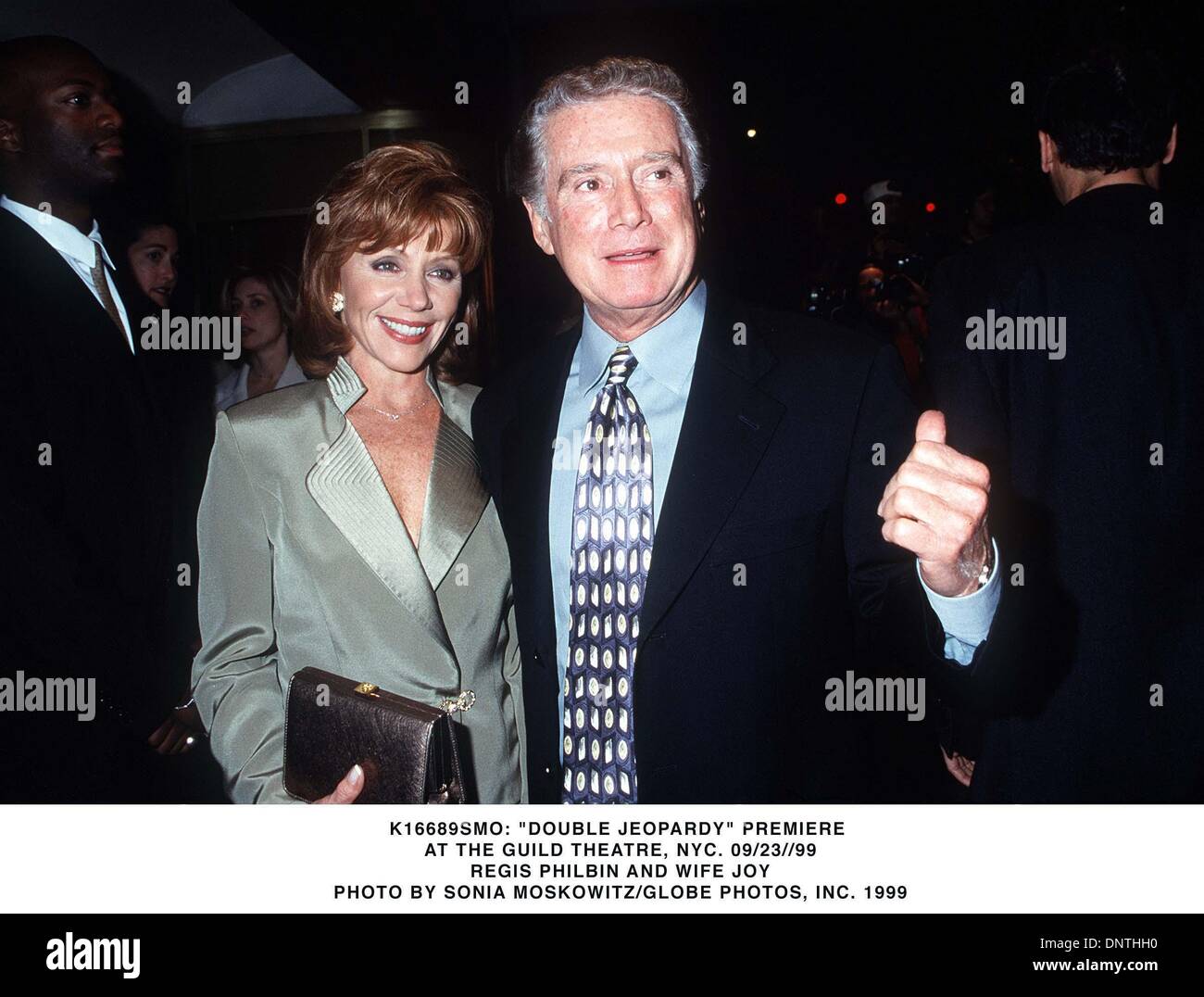 Sept. 23, 1999 - K16689SMO: ''DOUBLE JEOPARDY'' PREMIERE.AT THE GUILD ...