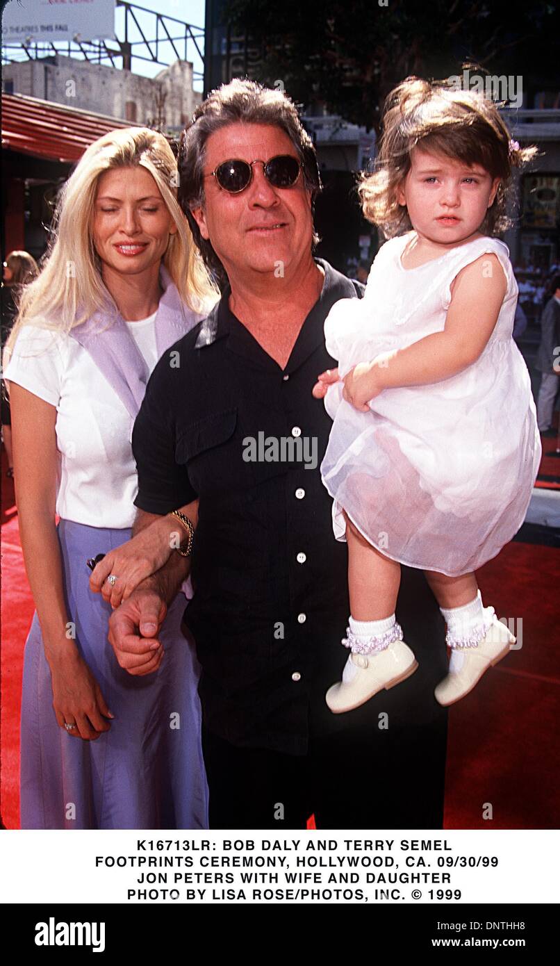 Sept. 30, 1999 - K16713LR: BOB DALY AND TERRY SEMEL.FOOTPRINTS CEREMONY ...