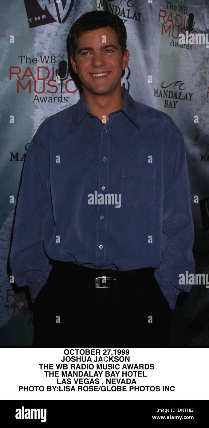 The wb radio music awards hi-res stock photography and images - Alamy