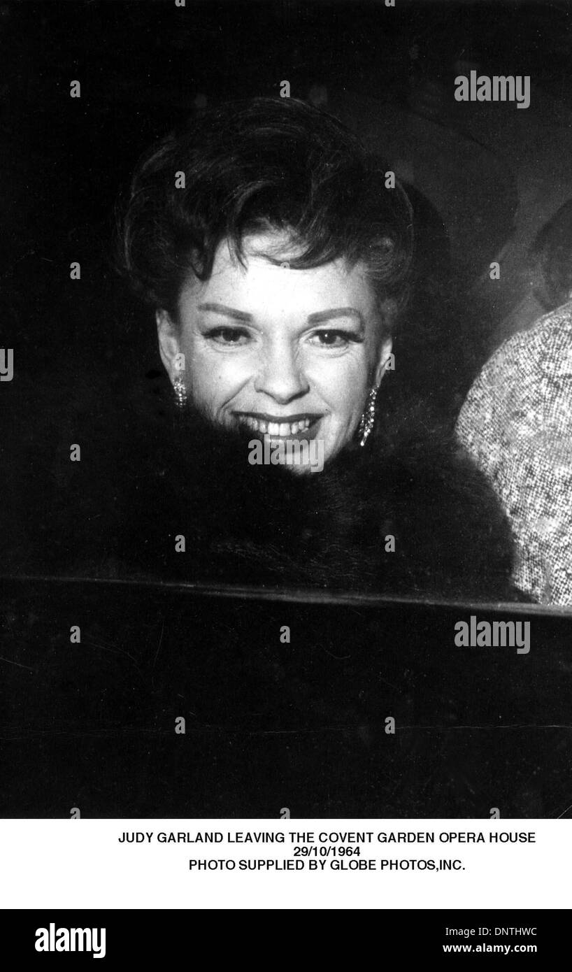 Opera house photos Black and White Stock Photos & Images - Alamy