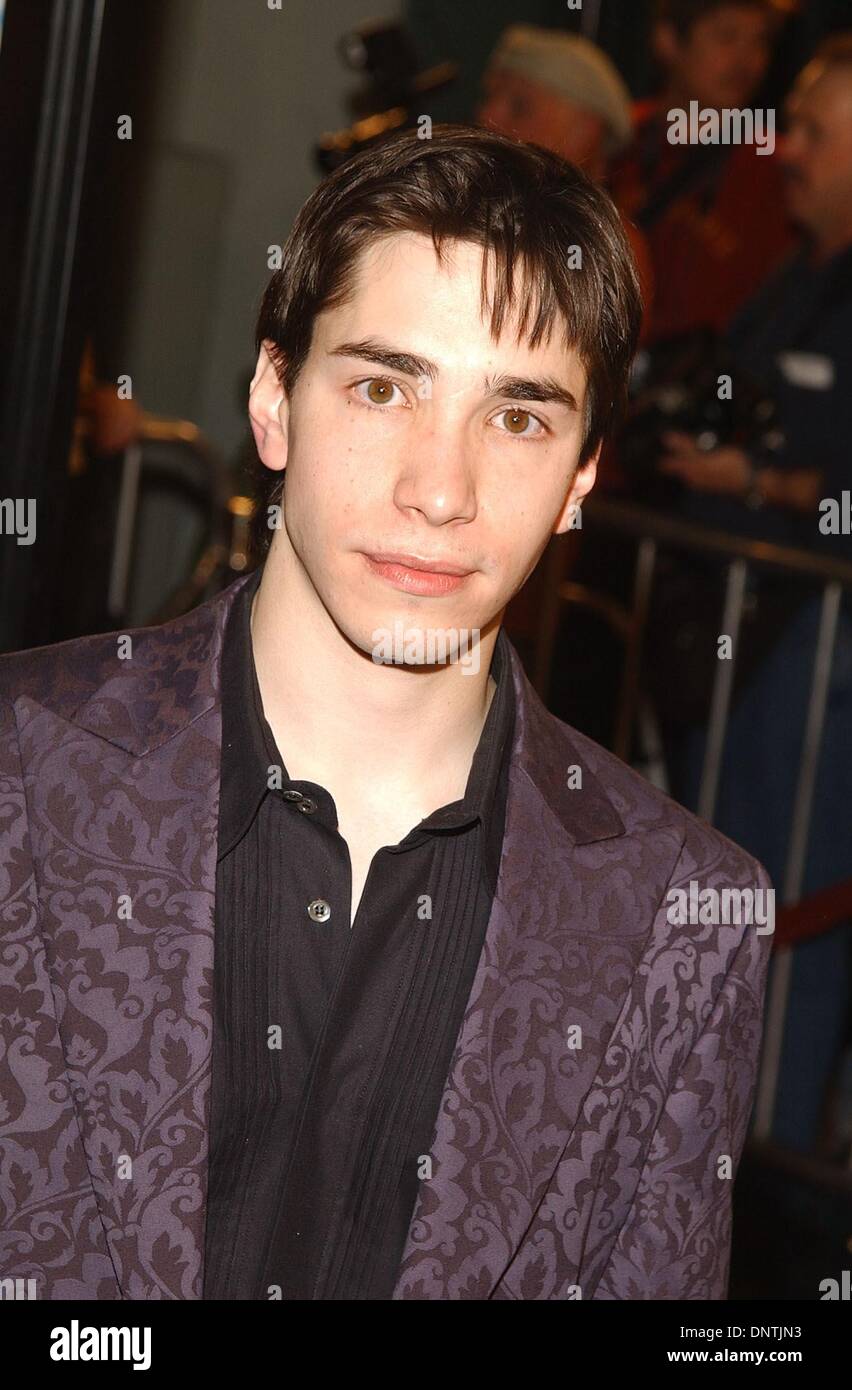 Feb. 12, 2002 - K24034AG:CROSSROADS WORLD PREMIERE.CHINESE THEATRE ...