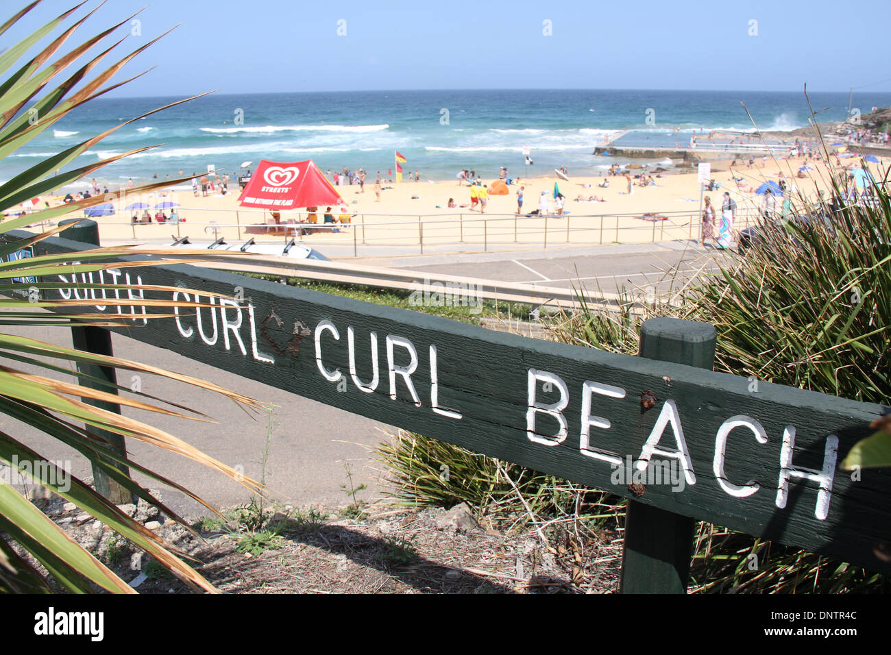 Sydney Nsw Australia 5 January 2014 South Curl Curl Beach On Sydney