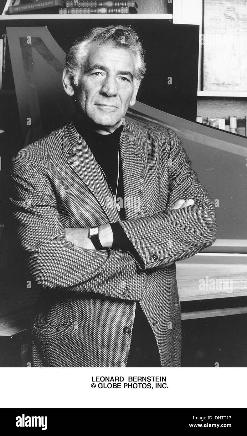 Leonard bernstein Black and White Stock Photos & Images - Alamy