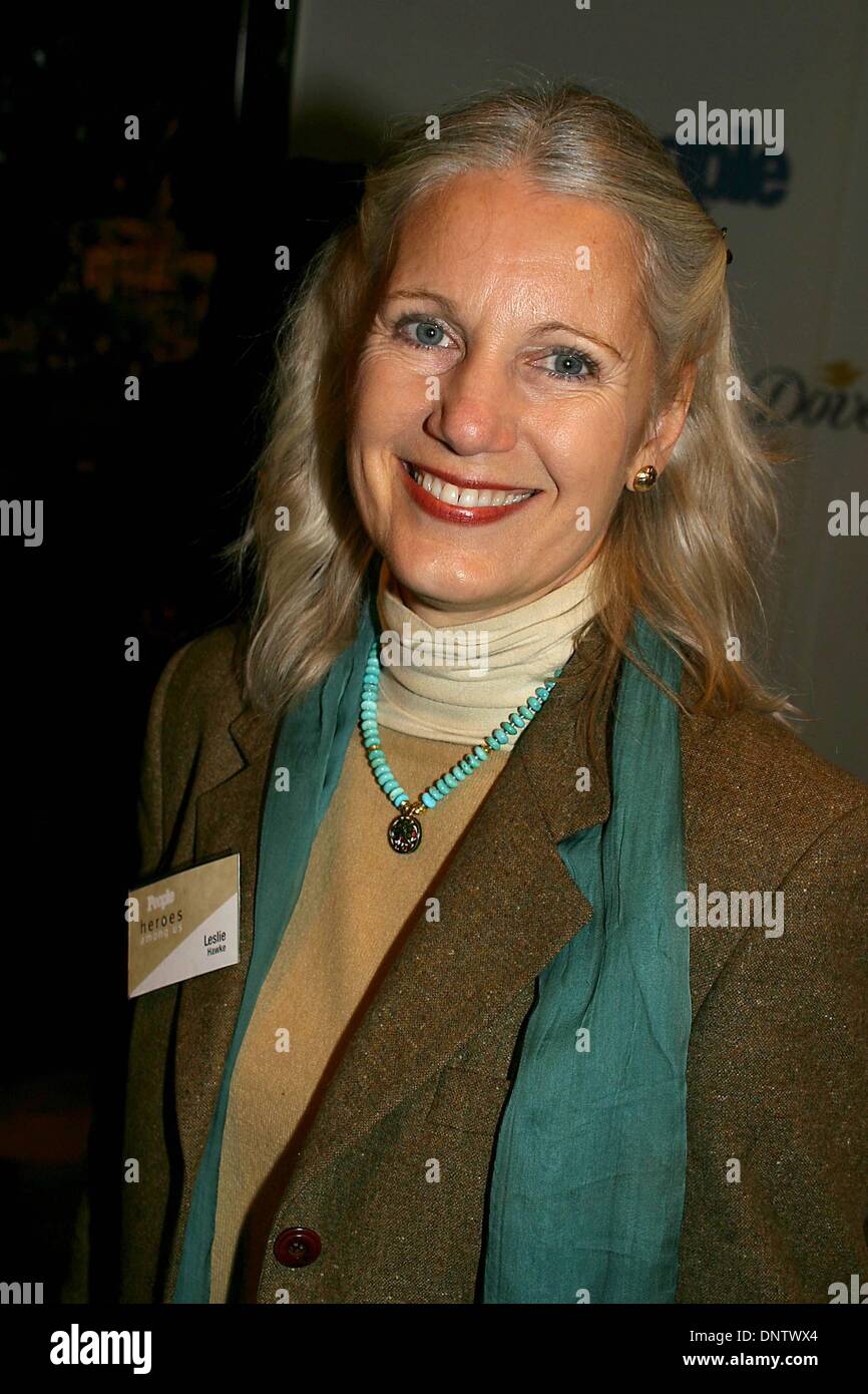 Dec. 5, 2002 - K27922RM.PEOPLE MAGAZINE''S ''HEROES AMONG US'' GALA ...