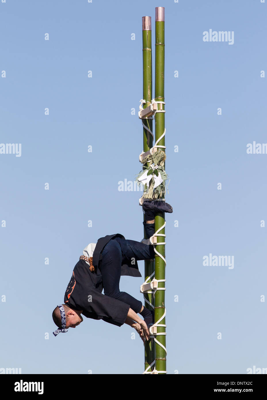 Fire ladders tokyo hi-res stock photography and images - Alamy