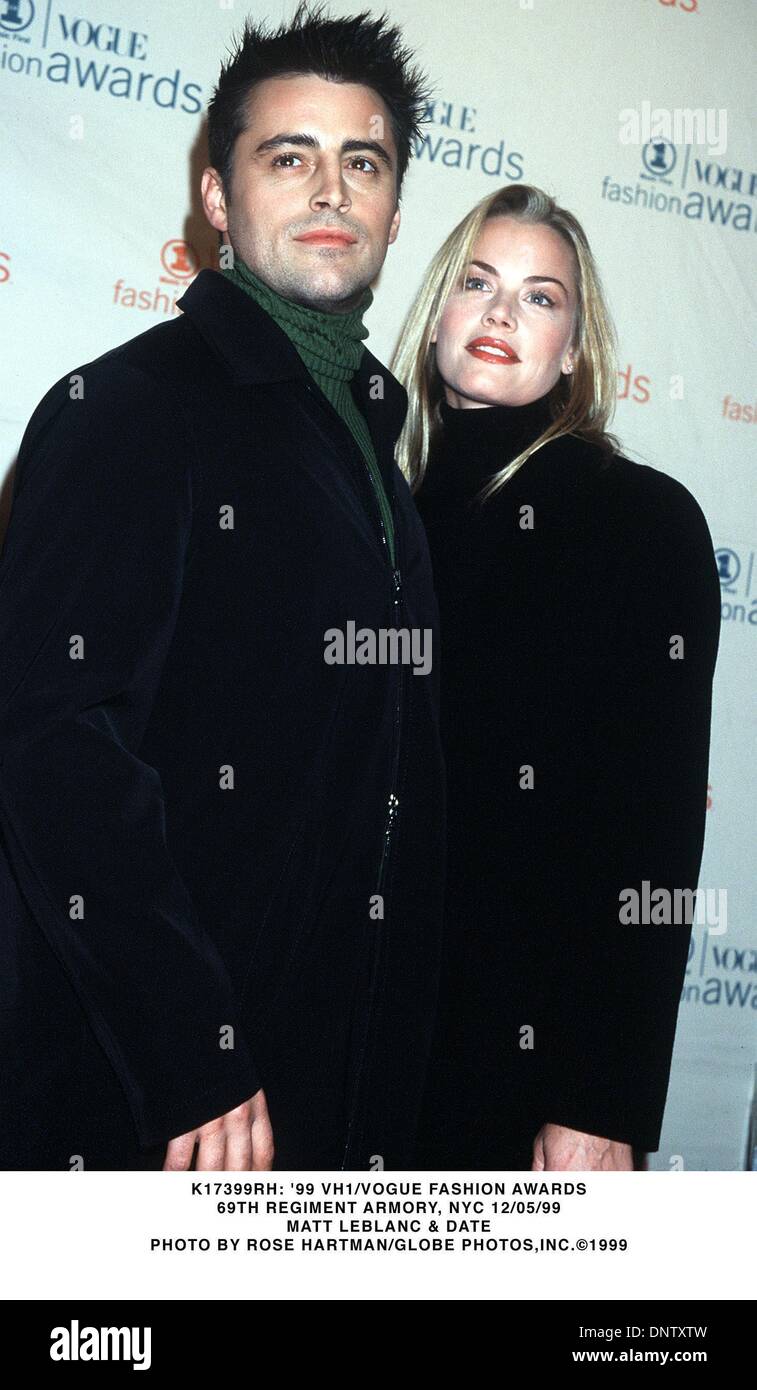 Dec. 5, 1999 - K17399RH: '99 VH1/VOGUE FASHION AWARDS.69TH REGIMENT ...