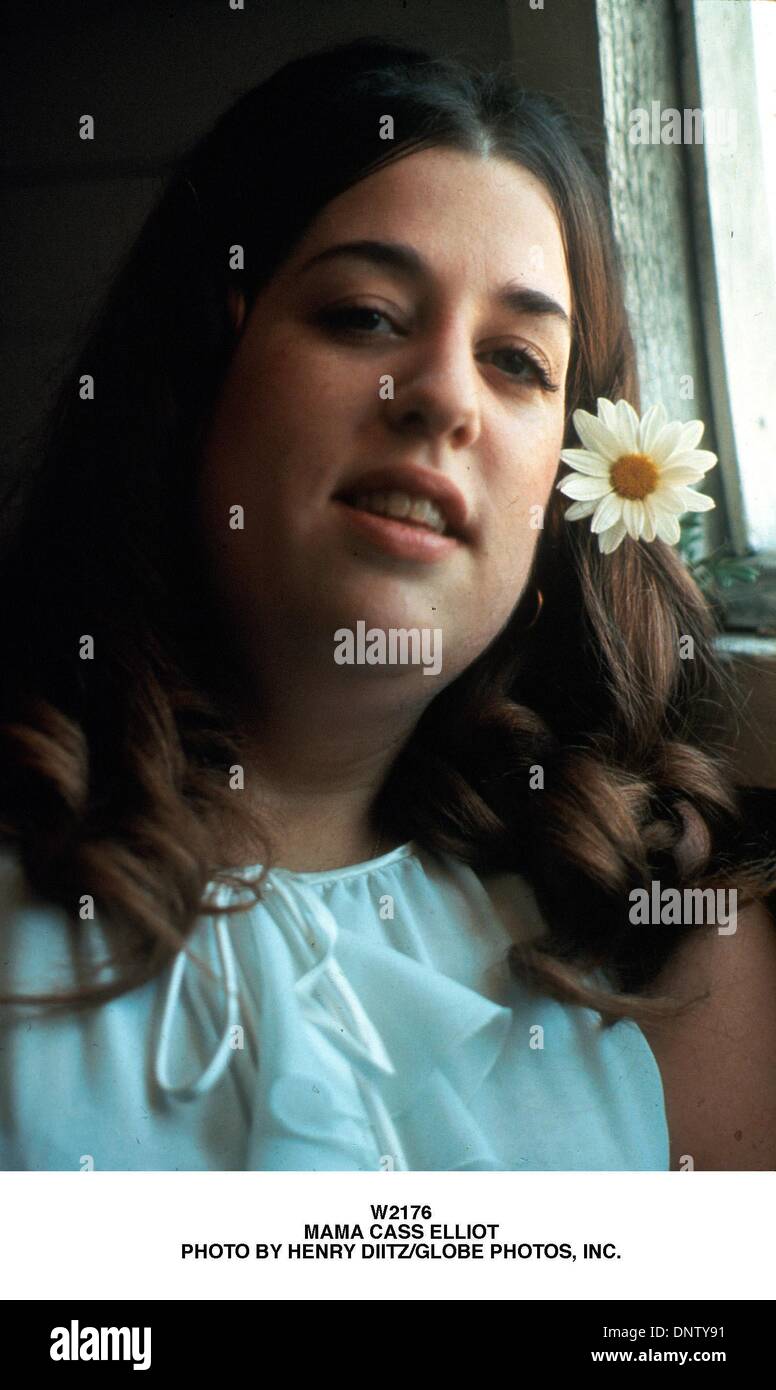 With mama cass elliot hi-res stock photography and images - Alamy