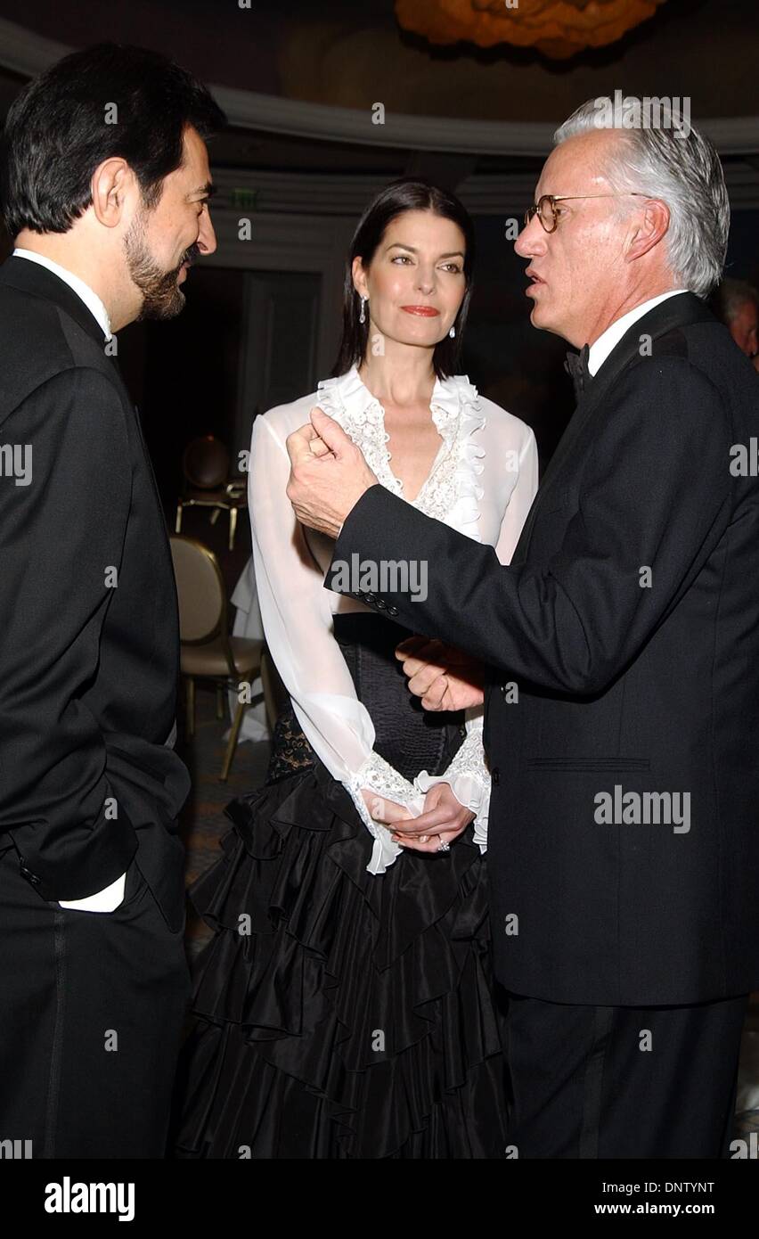 James woods dinner hi-res stock photography and images - Alamy