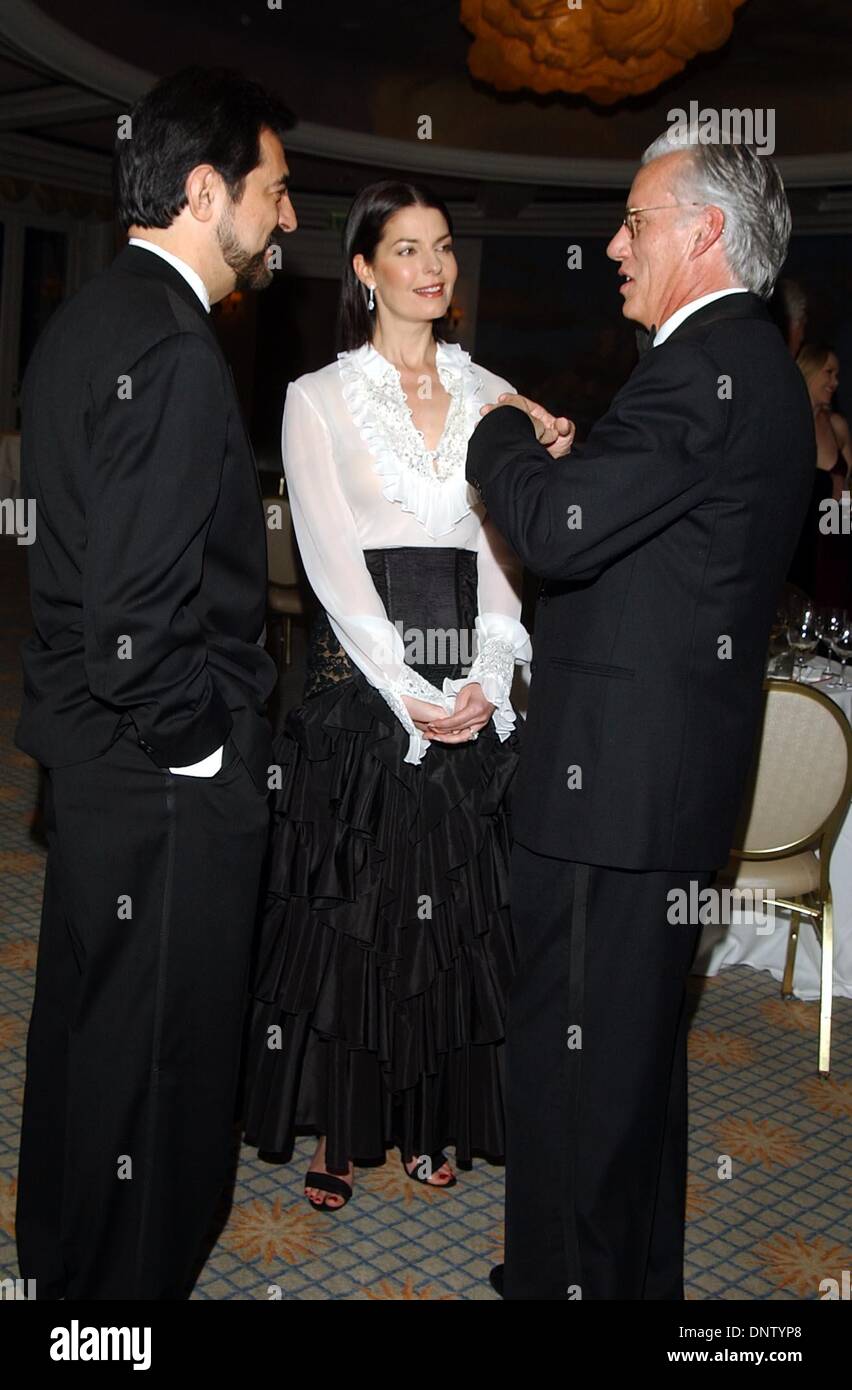 James woods dinner hi-res stock photography and images - Alamy