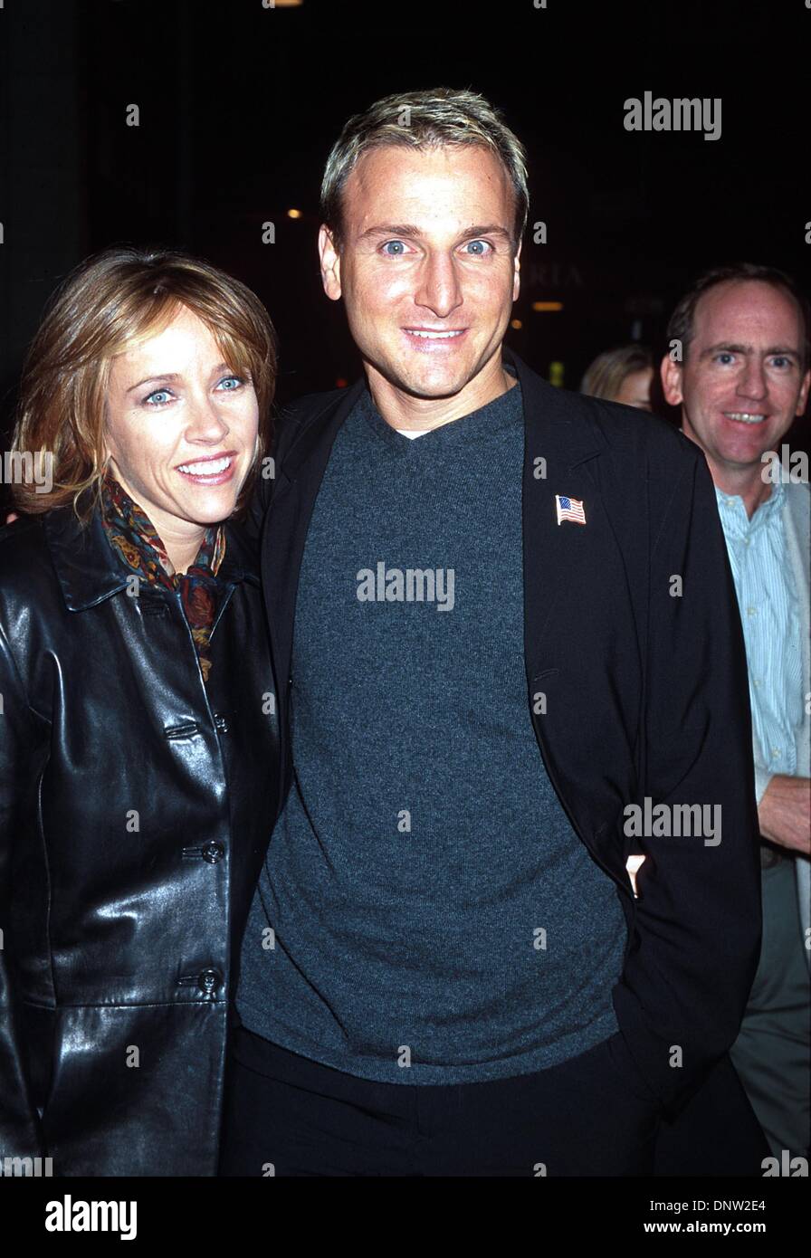 Oct. 10, 2001 - K23076HMc: MICHAEL GELMAN AND WIFE LAURIE AT ...
