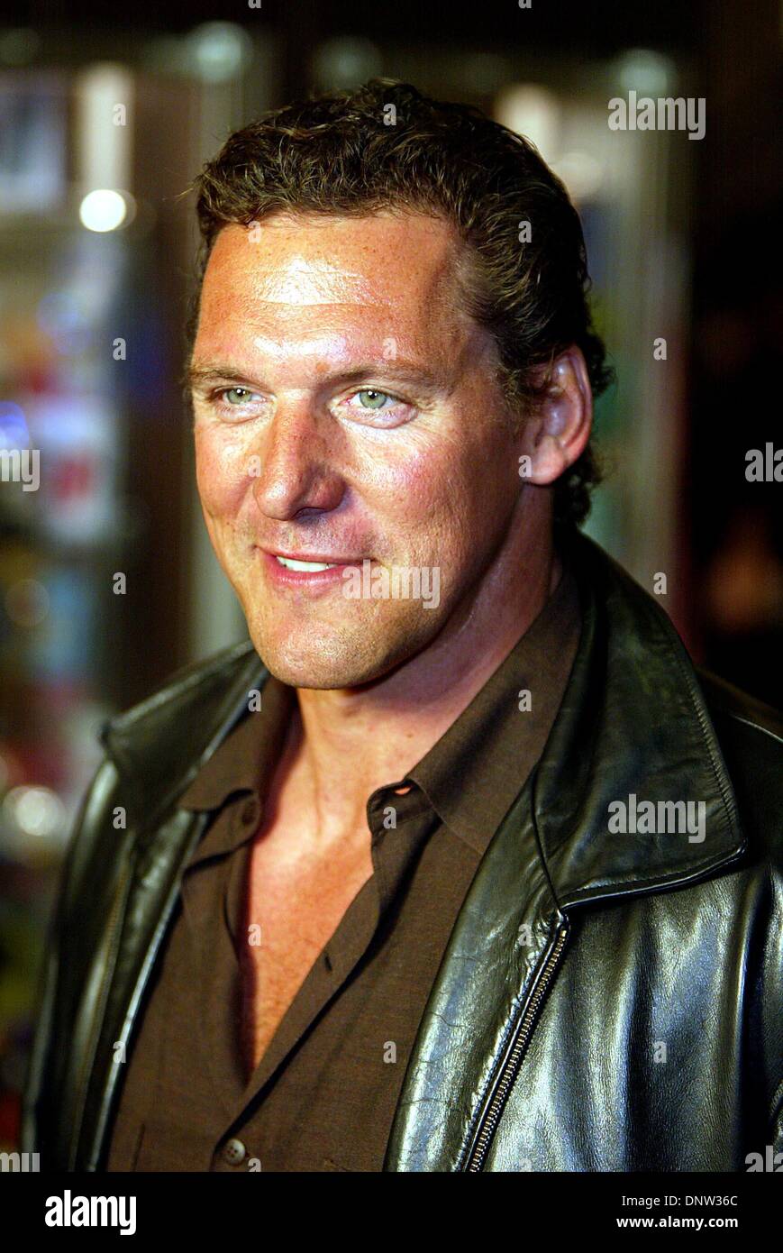 Mar. 12, 2002 - Ralph Moeller.Premiere RESIDENT EVIL.MannÂ«s Chinese ...