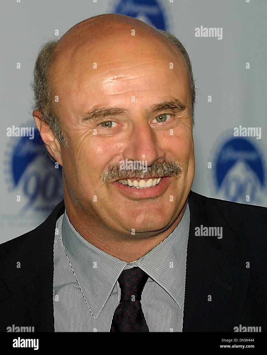 July 14, 2002 - K2109LOC DR PHIL MCGRAW.PARAMOUNT PICTURES CELEBRATES ...