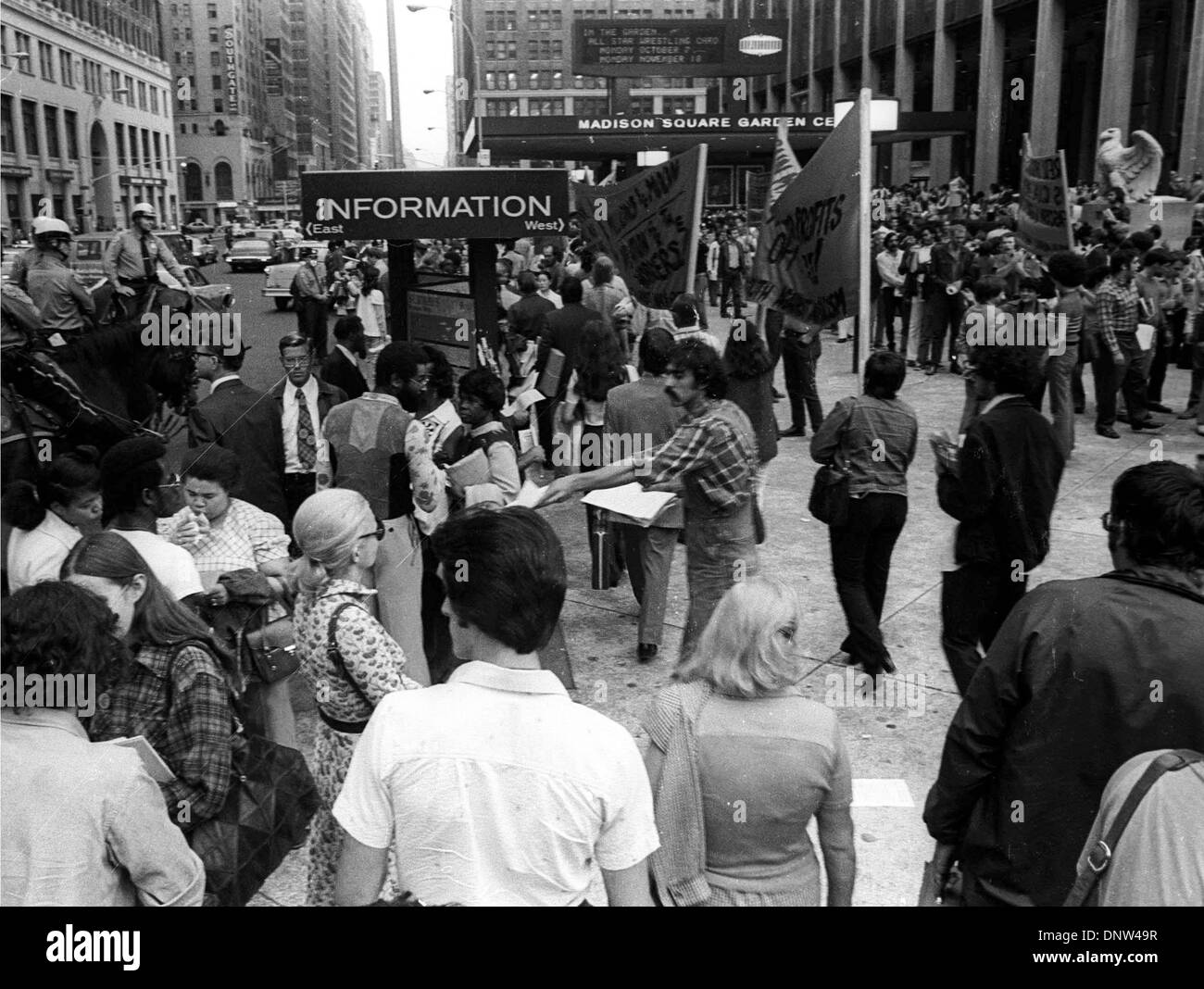 Sept. 18, 1974 - FOLLOWERS OF REV SUN MYUNG MOON AT MADISON SQUARE ...