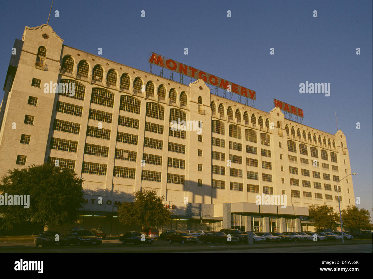 Dec. 29, 2000 - Old Montgomery Ward Building .2600 W. 7th Dec. 29, 2000 - Old Montgomery Ward Building .2600 W. 7th