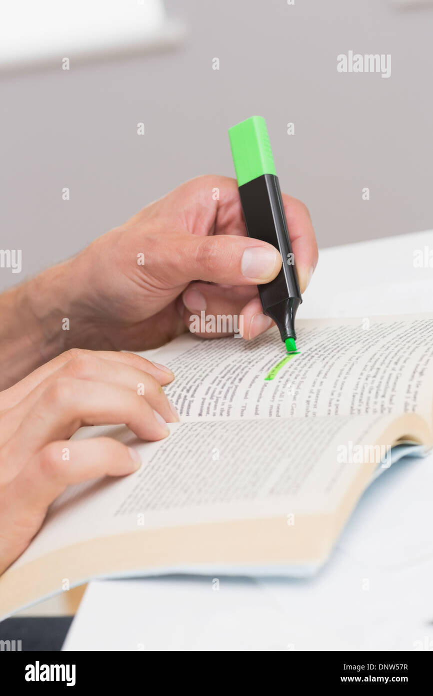 Highlighter marker textbook hi-res stock photography and images - Alamy