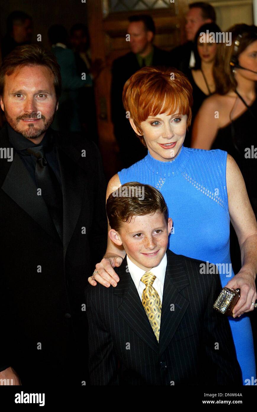 Jan. 13, 2002 - Reba McEntire & family.28th PeopleÂ«s Choice Awards ...