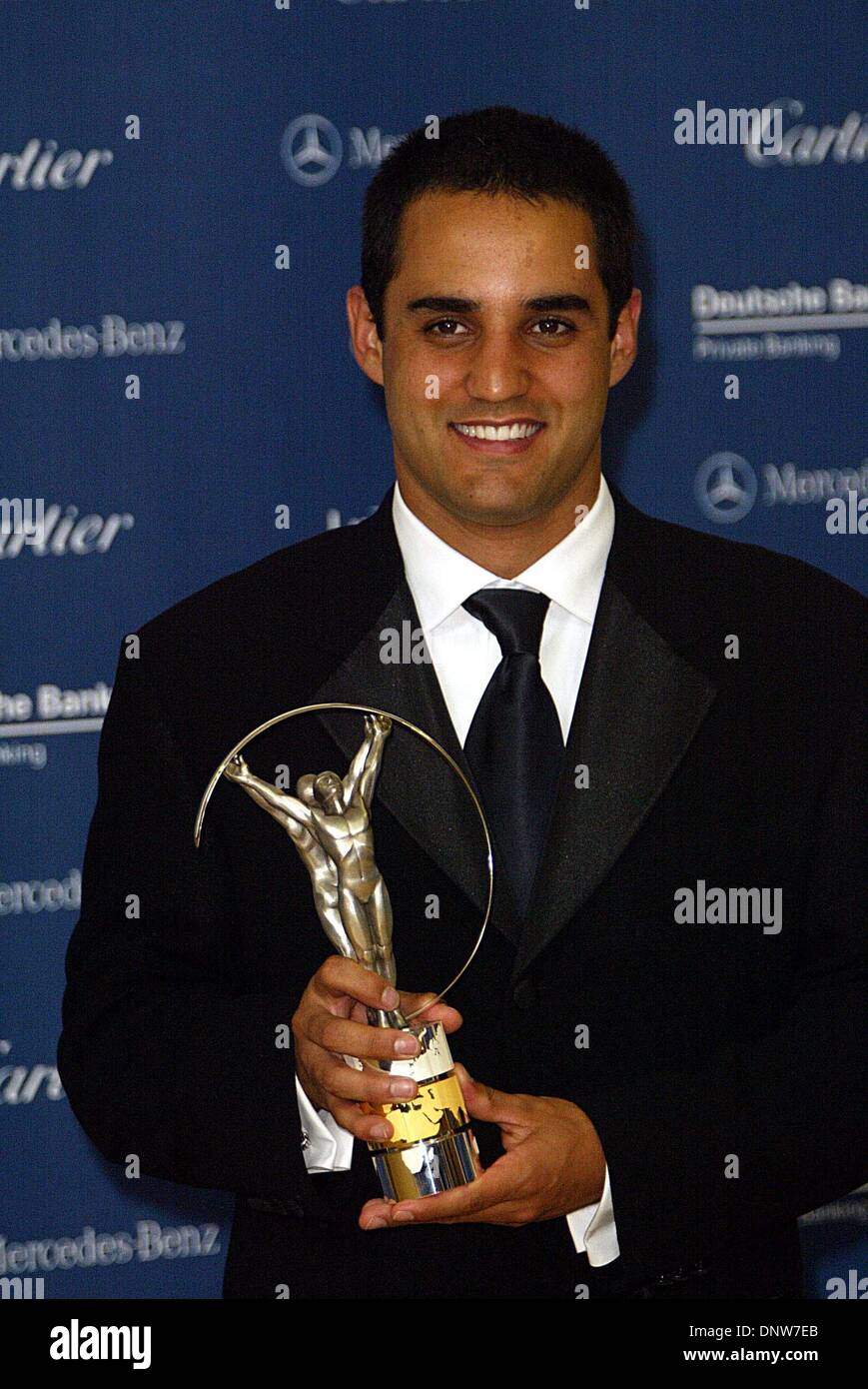 Formula one racer hi-res stock photography and images - Alamy