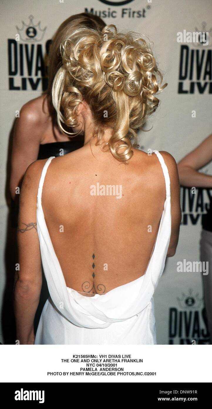 Vh1 divas 2001 pamela anderson hi-res stock photography and images - Alamy