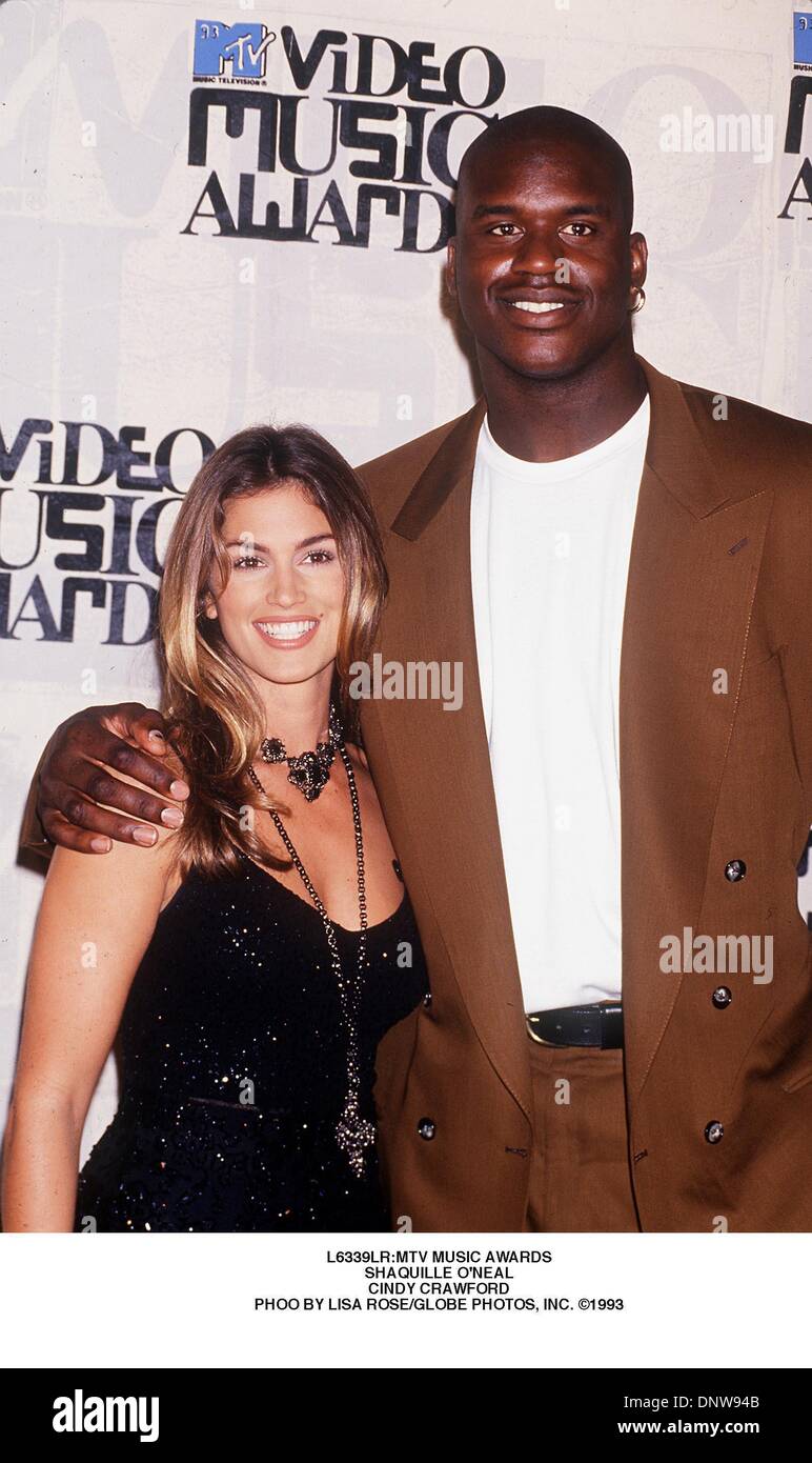Apr. 25, 2001 - L6339LR:MTV MUSIC AWARDS.SHAQUILLE O'NEAL.CINDY ...