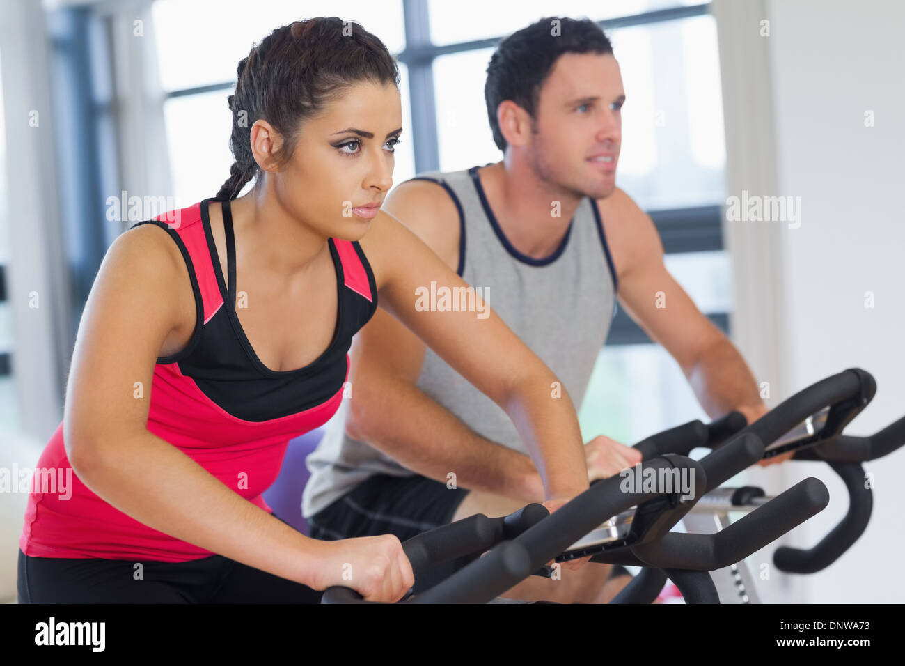 Spinning class young hi-res stock photography and images - Alamy