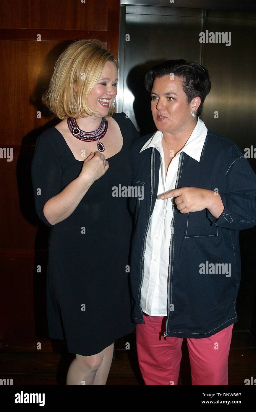 Jan. 1, 1980 - K25868JBB: 8/13/02.THE LAUNCH OF 'THE CAROLINE RHEA SHOW ...