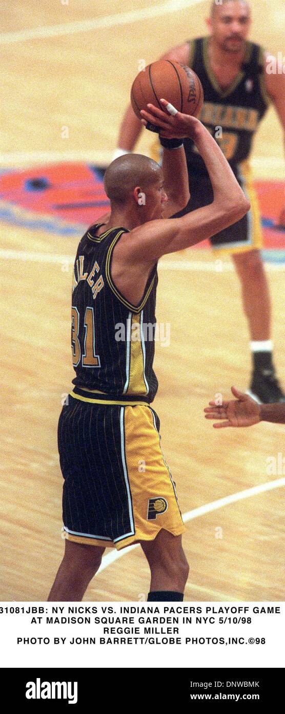 Reggie miller hi-res stock photography and images - Alamy