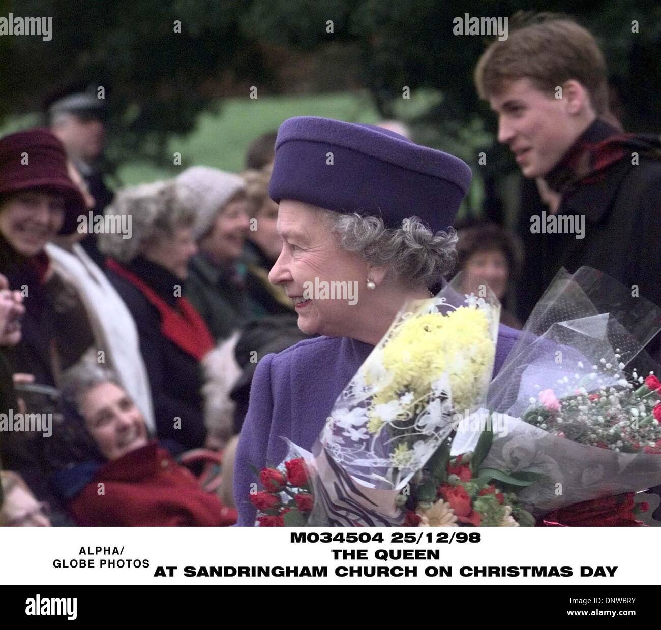 Dec. 25, 1998 - Sandringham, Great Britain - Britain's Queen Elizabeth ...