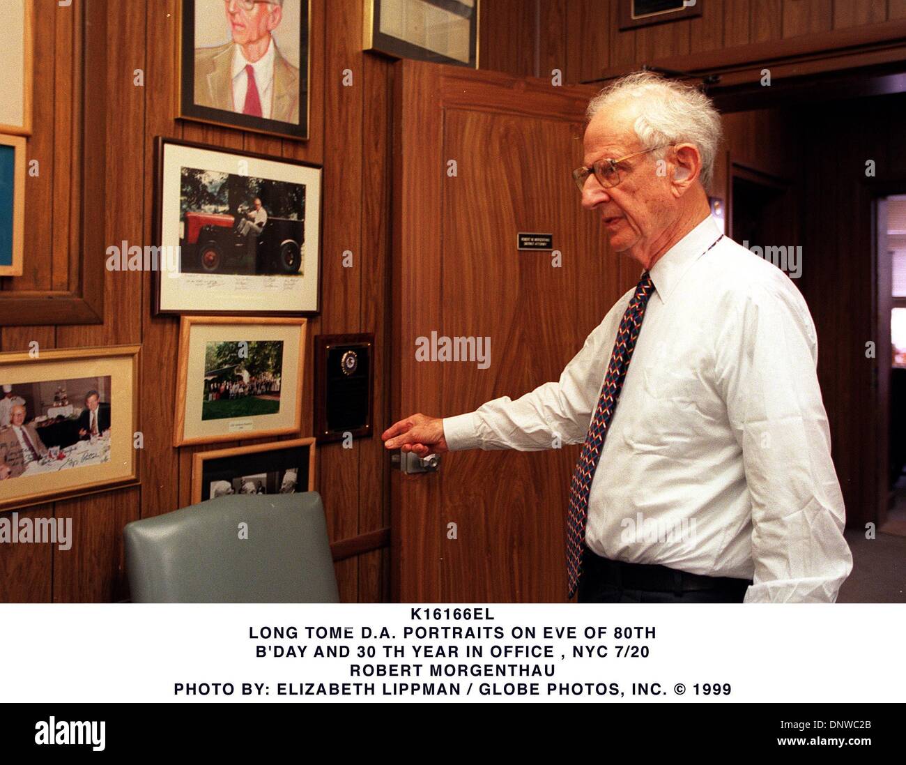 Portraits robert long hi-res stock photography and images - Alamy